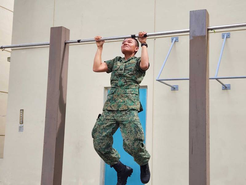 Singapore's only female SAF Ranger Yap Hui Jun failed first attempt, but not because she was ...